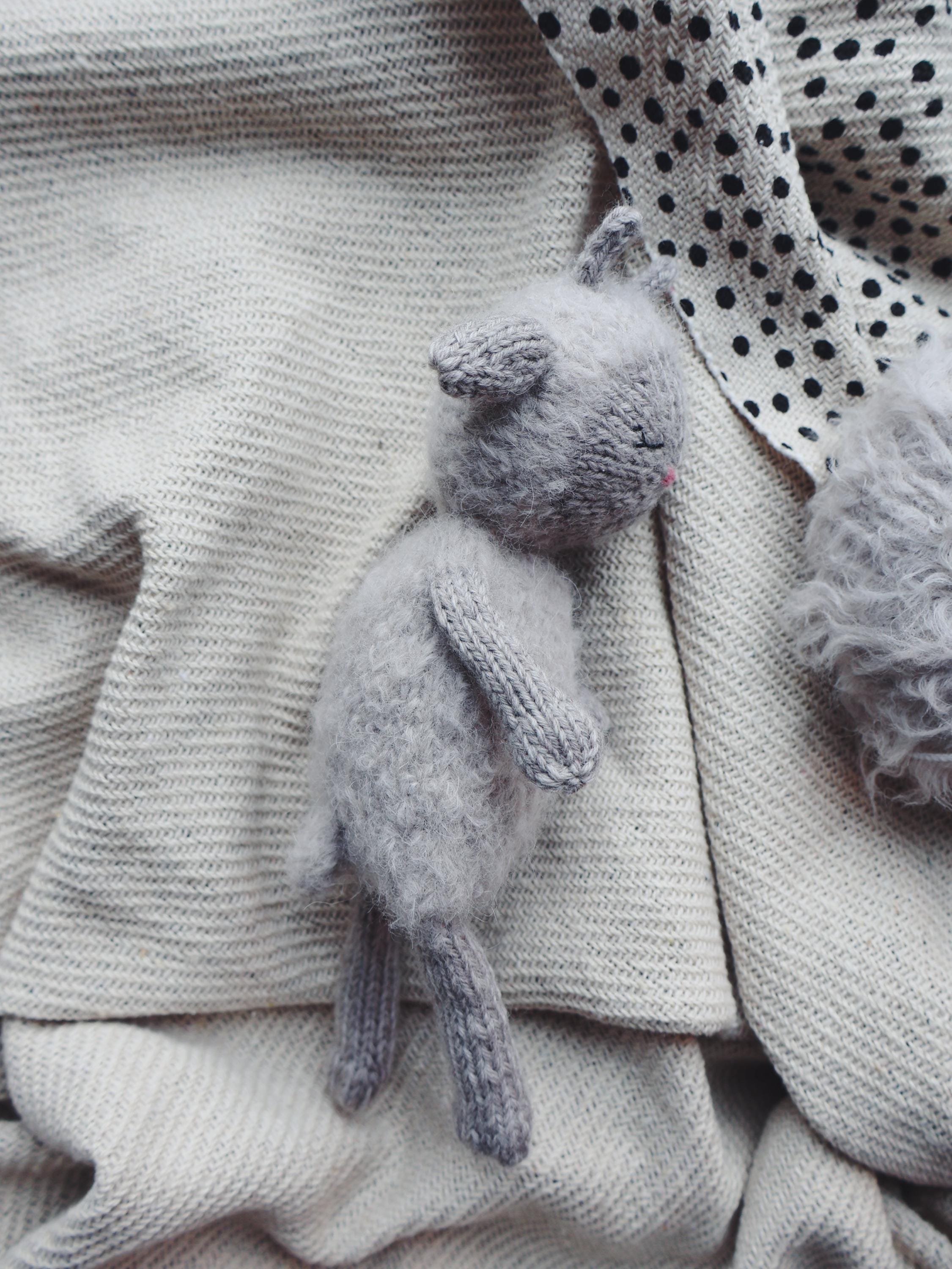 Billy Goat English Knitting Pattern - Etsy