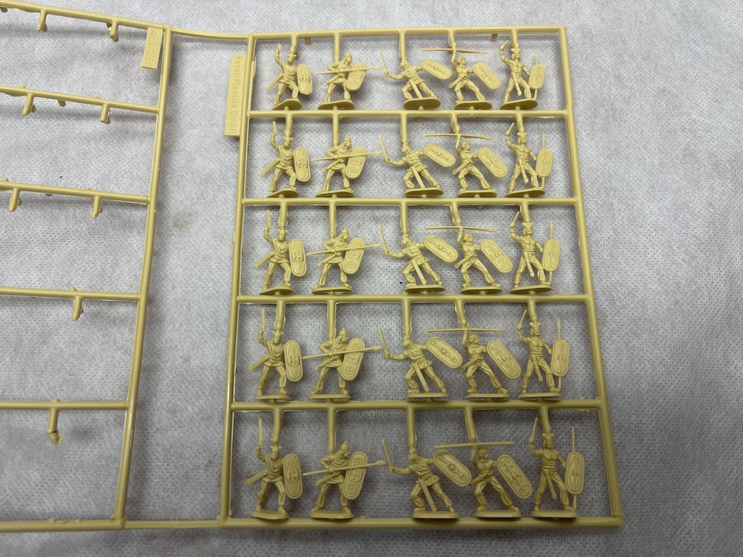 Roman Fort & Figurines Set AIRFIX 06705 Plastic Model Kit Parts Ancient ...