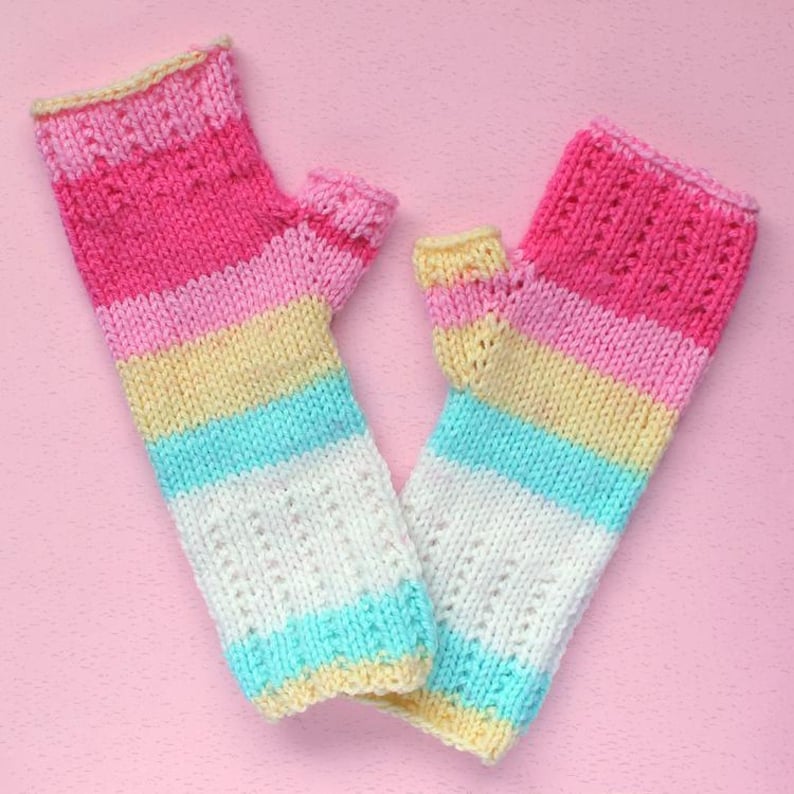 Fingerless Mitts Knitting Pattern - Etsy