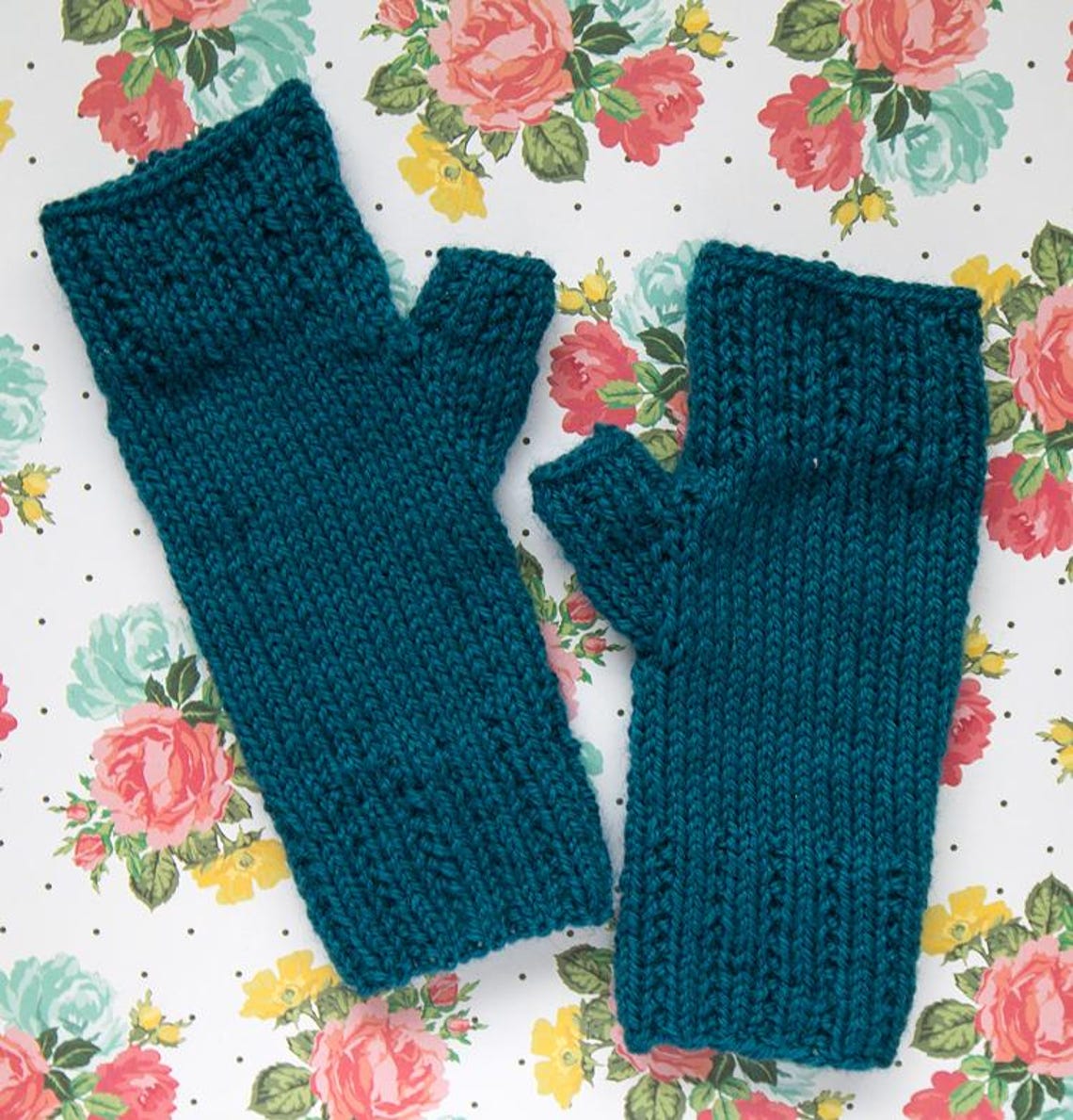 Fingerless Mitts Knitting Pattern - Etsy