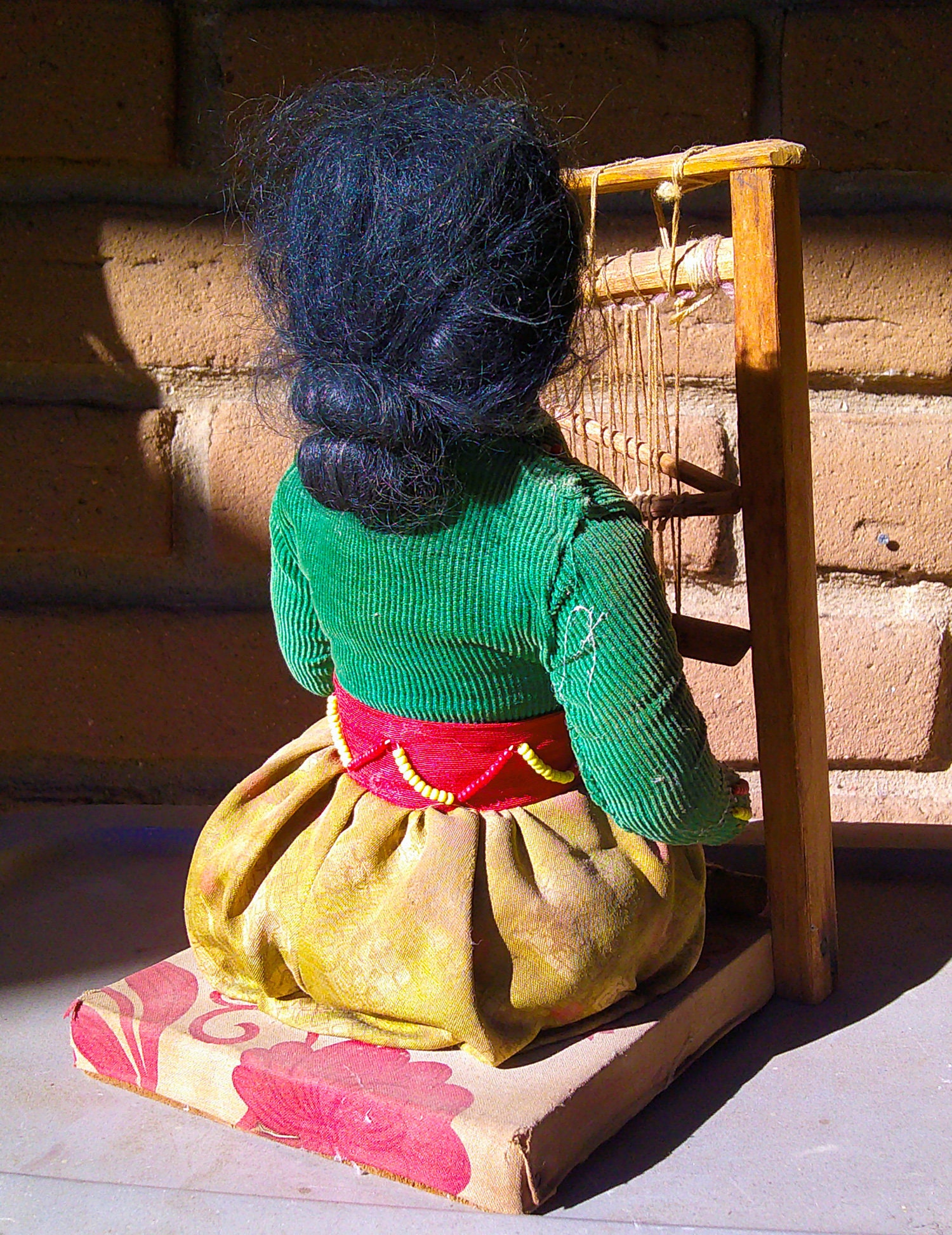 Early 20th Century Native American Navajo Doll Weaving at Loom. Genuine ...