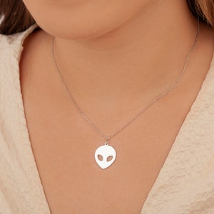 Gold Alien Face Necklace, Silver Alien Head Pendant, Funny Ufo Vibes ...