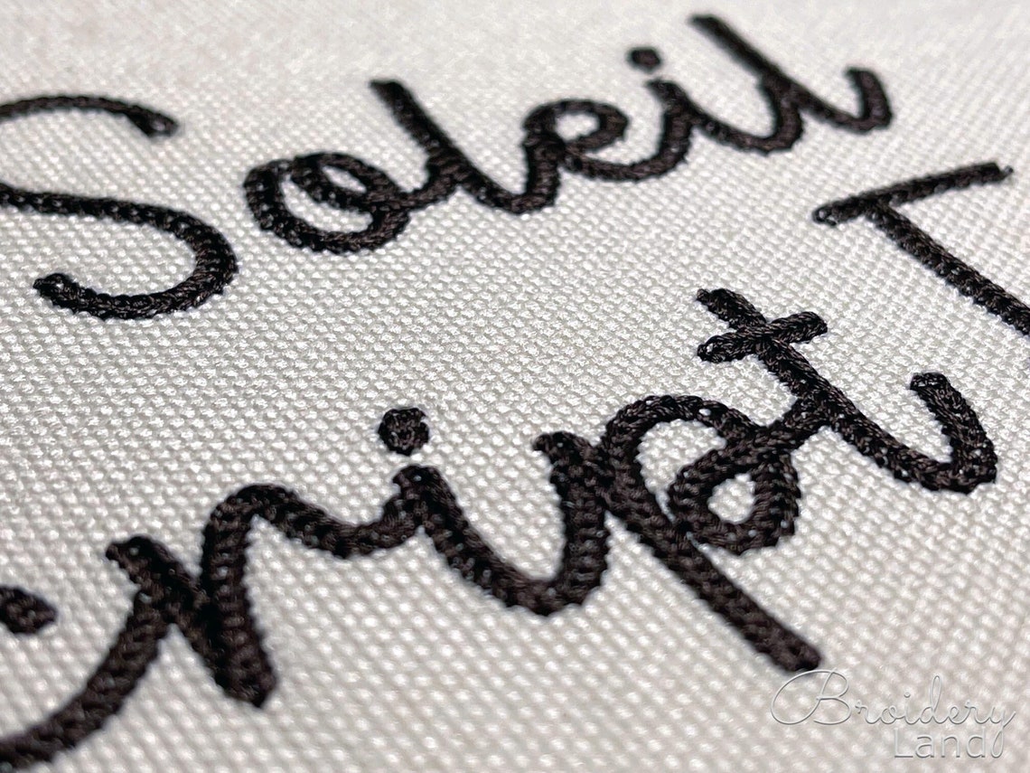 ESA Font Dense Chain Script Font Machine Embroidery Handwritten "soleil ...
