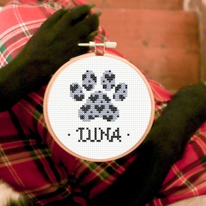 Paw Cross Stitch Pattern, Custom Cross Stitch Pattern, Pet Cross Stitch ...