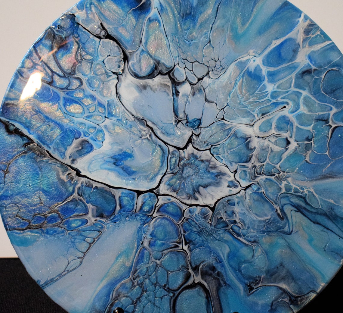 10 Inch Round ART, Acrylic Paint and Mica Pigments, Bloom Technique ...