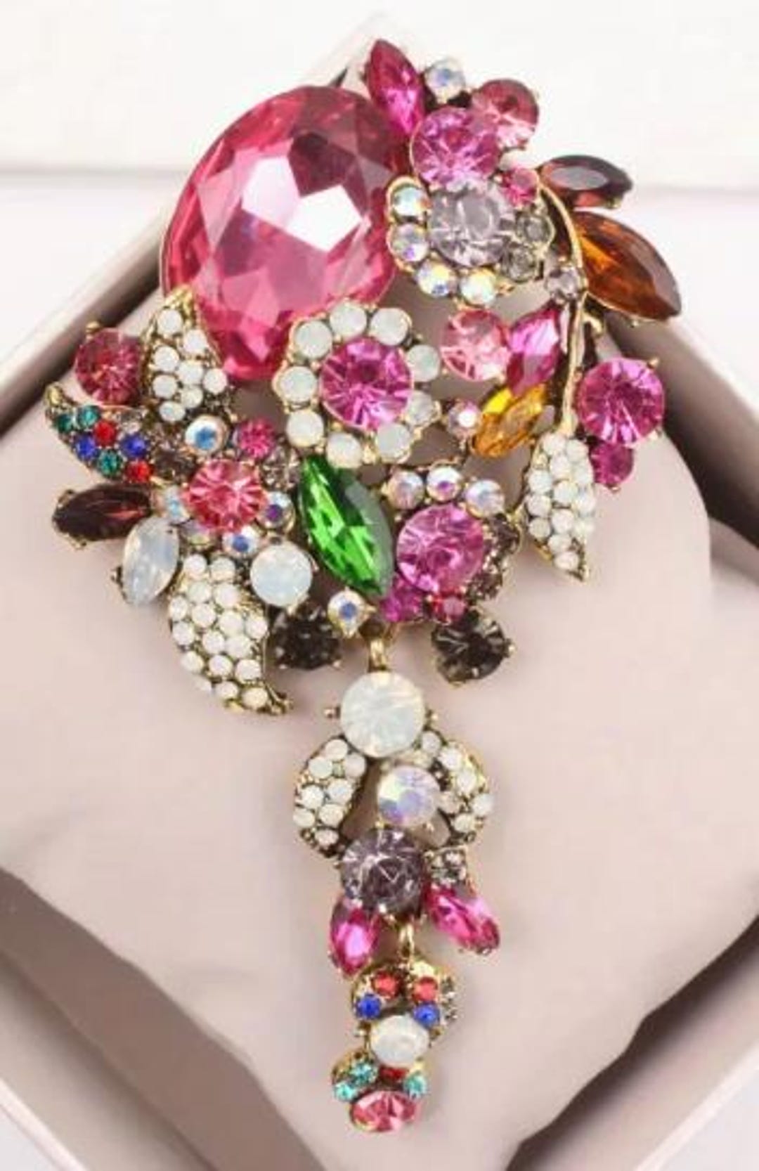 BROOCH- Flower-grade Linked Brooch Fibonacci Rhinestone Matrix and Pink ...