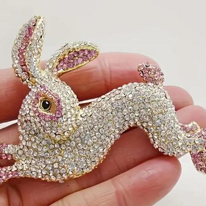 White Rabbit Brooch - Etsy