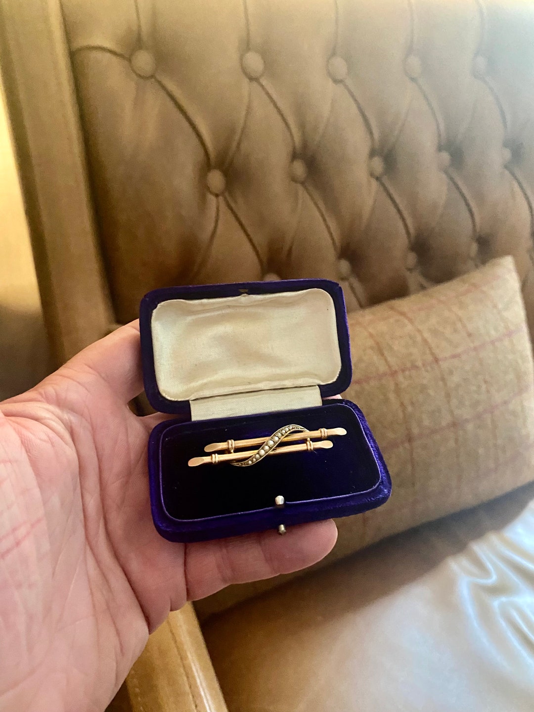 Velvet Antique Jewelry Box. Vintage Jewellery Box. Antique Brooch Box ...