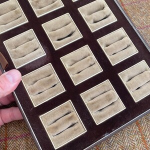 Vintage Multiple Ring Display Pad. Antique Jewellers Shop Multi Ring ...