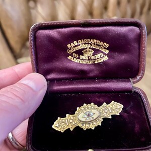 Quality Leather Antique Jewellery Box. Vintage Jewelry Box for a Brooch ...