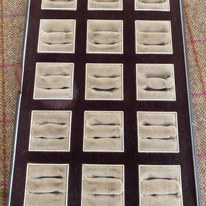 Vintage Multiple Ring Display Pad. Antique Jewellers Shop Multi Ring ...