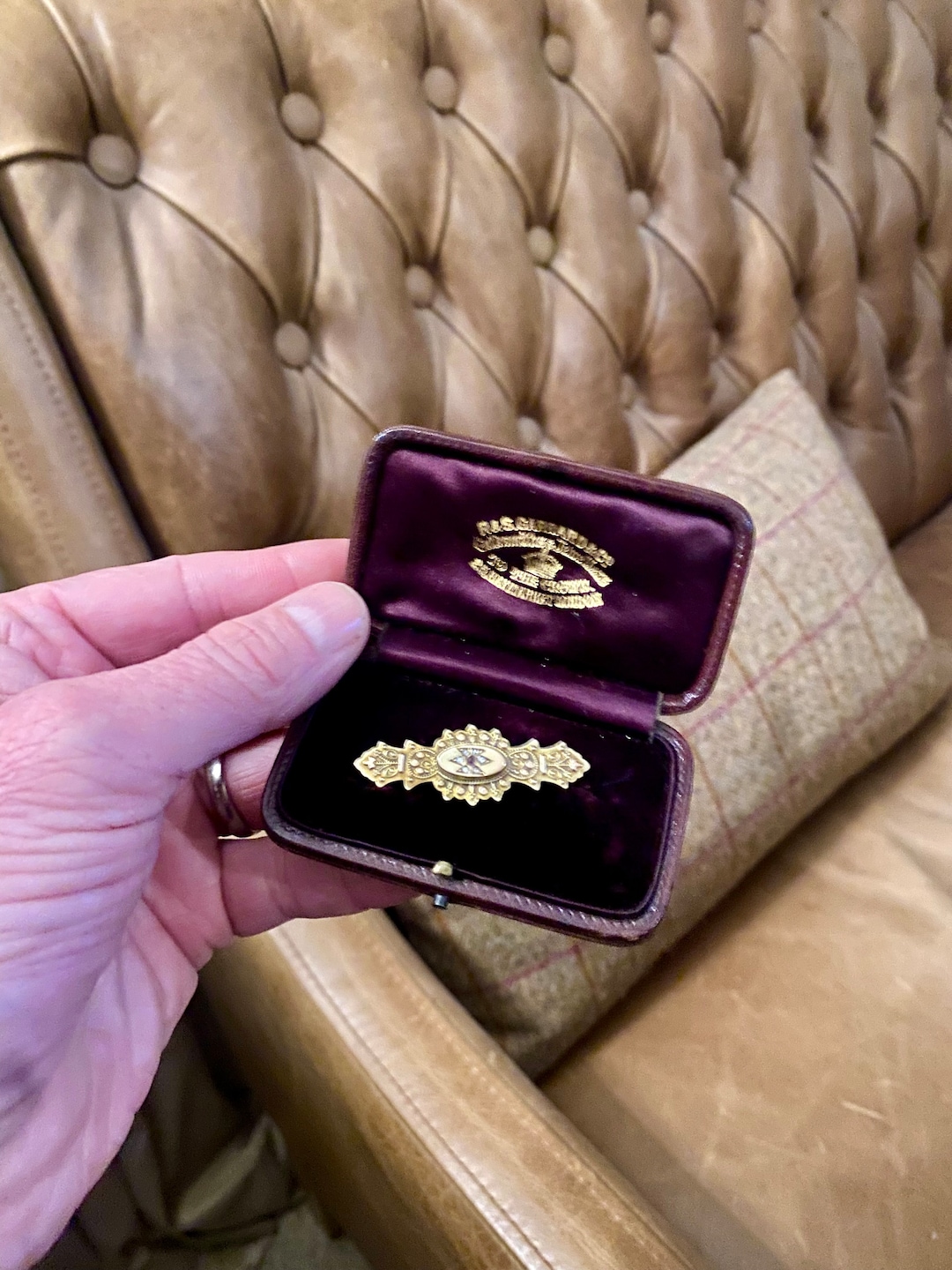 Quality Leather Antique Jewellery Box. Vintage Jewelry Box for a Brooch ...