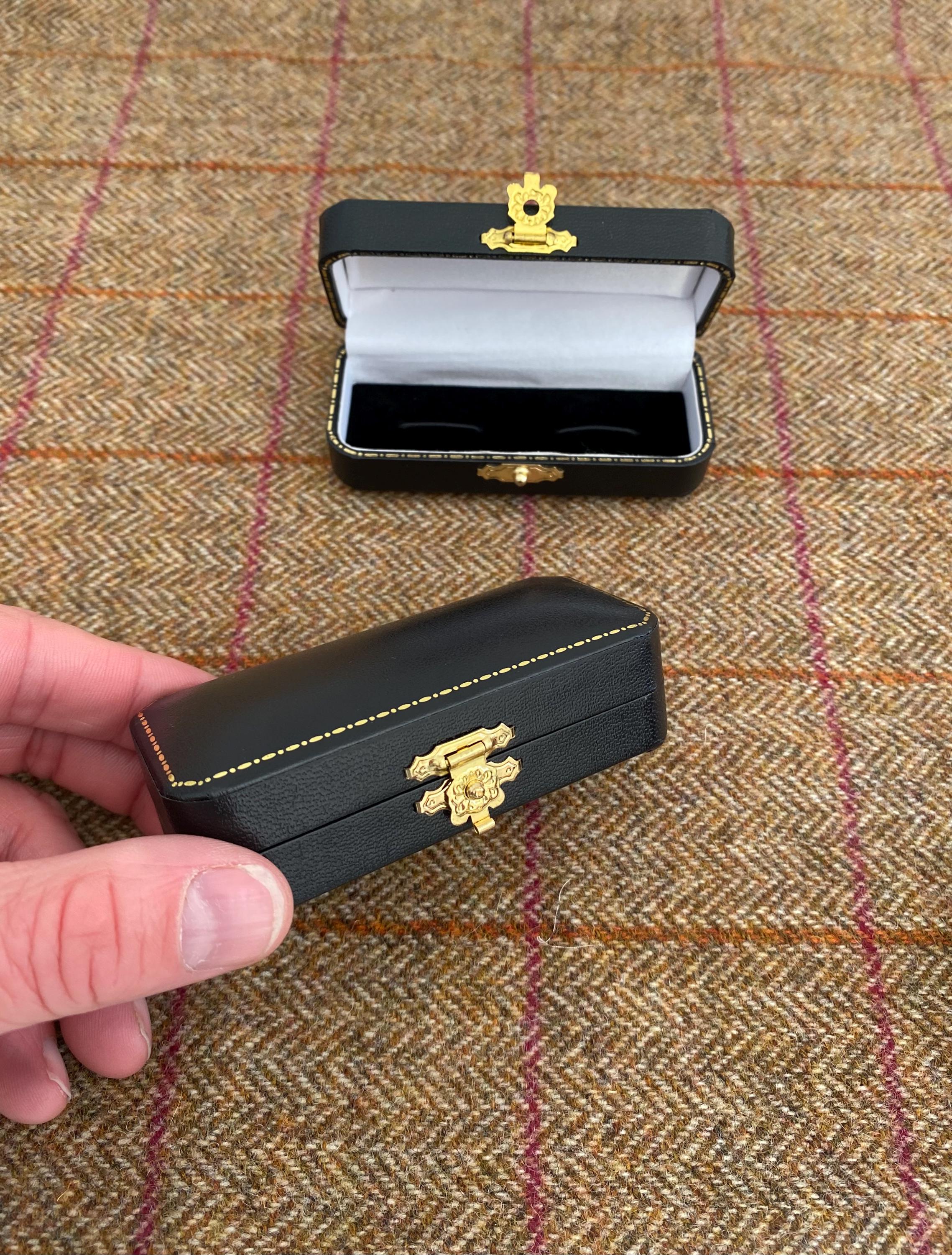 Vintage Style Cufflinks Box. New Luxury Jewellery Box for Cufflinks ...