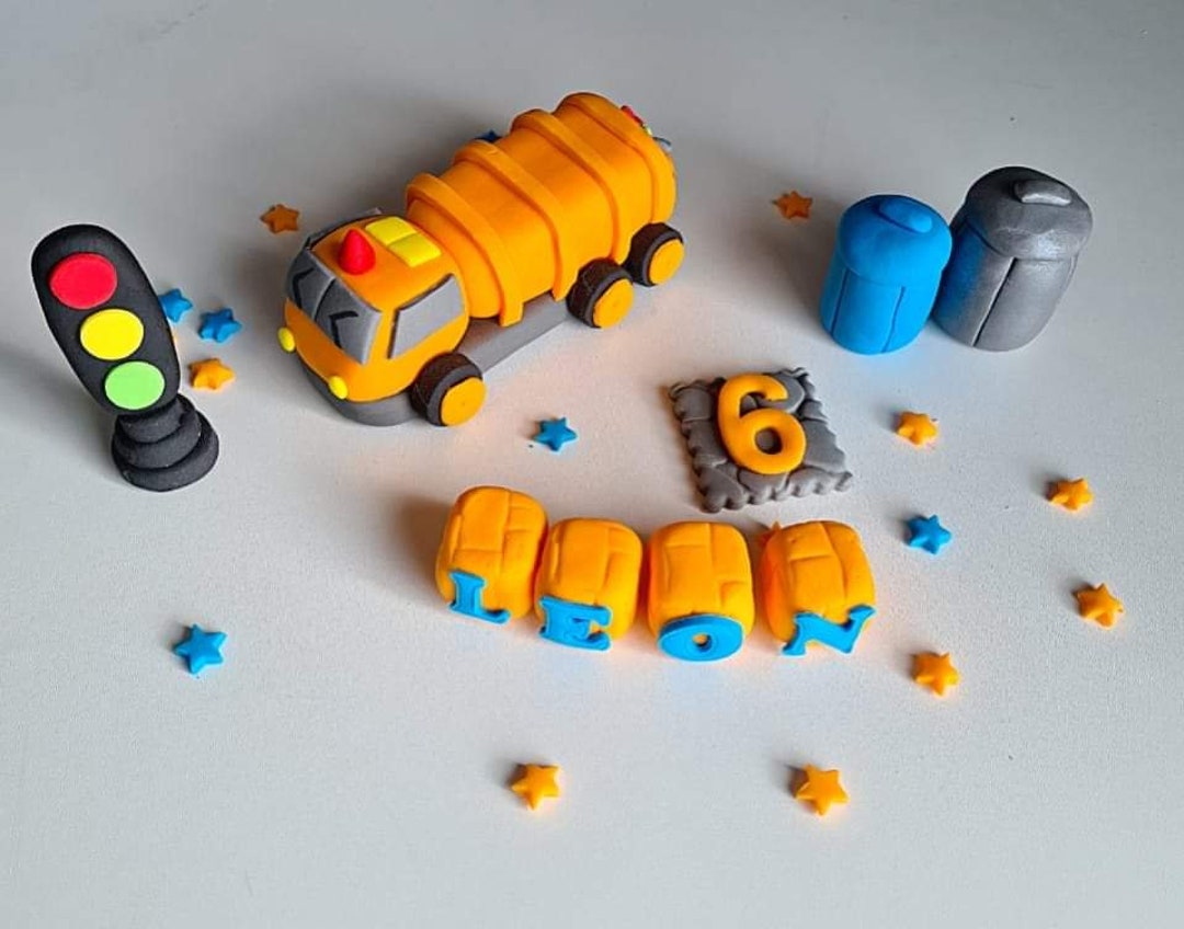 Edible Bin Truck/lorry Cake Topper,fondant Icing Decoration - Etsy
