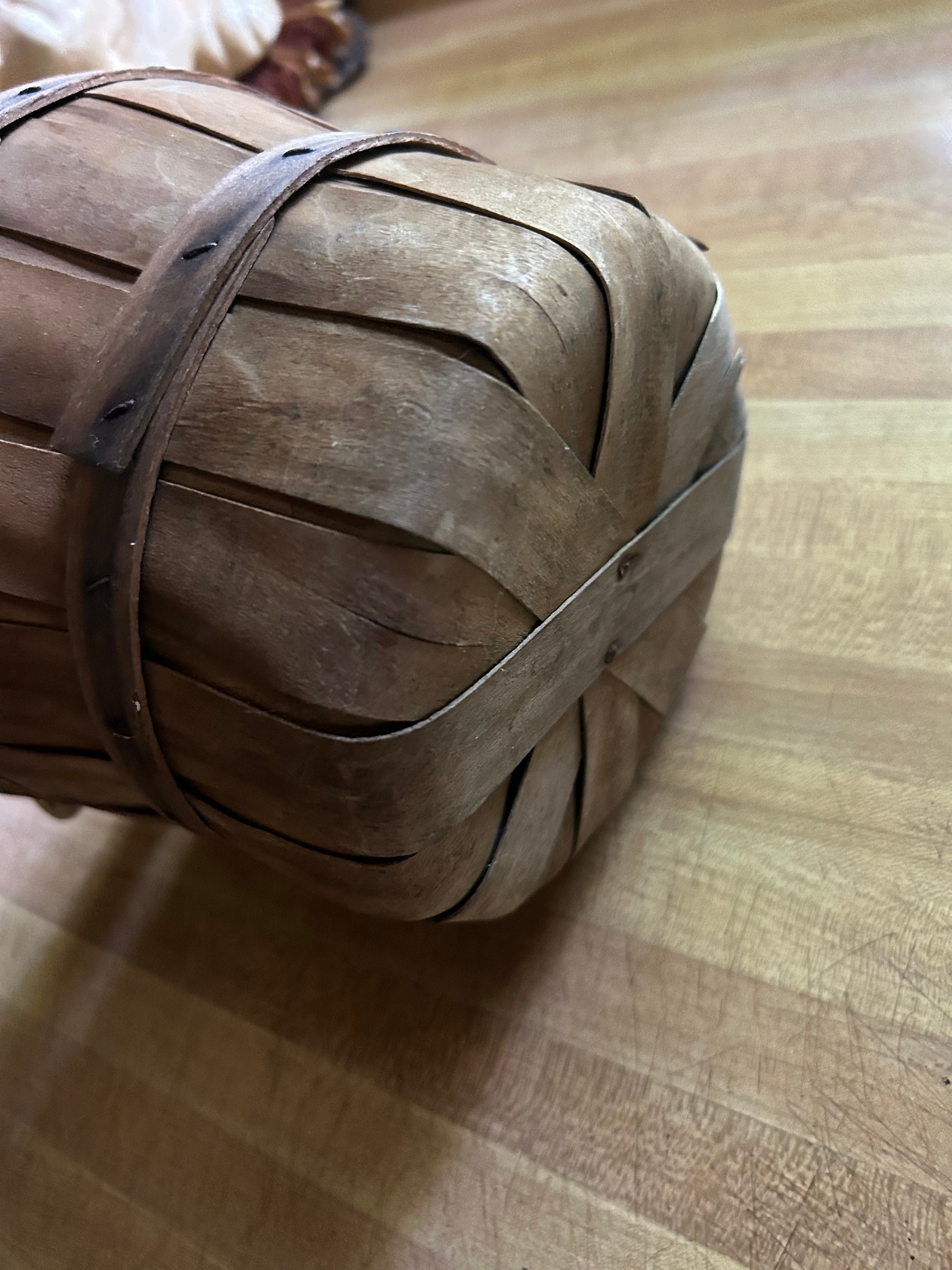 Vintage Bail Handle Stave Splint Berry Basket Antique Barrel Clothespin ...