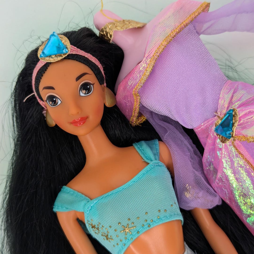 Disney's Aladdin Classics Jasmine Doll 1992 Mattel #2557 Two Original Outfits Vintage 90s ...