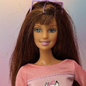 Barbie Kitty Fun Doll 2000 Mattel 28866 Brunette Barbie With ...