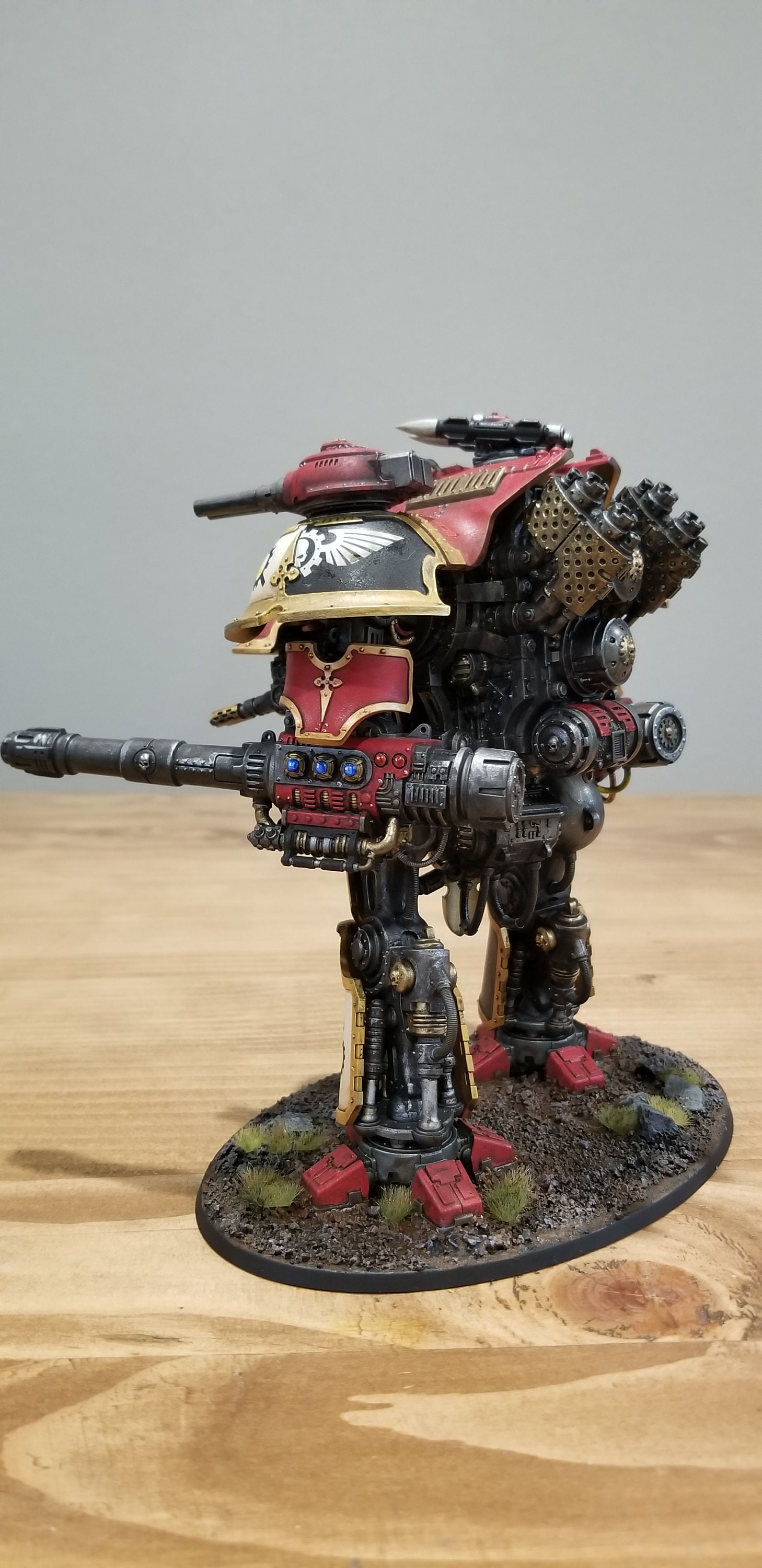 Imperial Knight Castellan Warhammer 40k PAINTED - Etsy