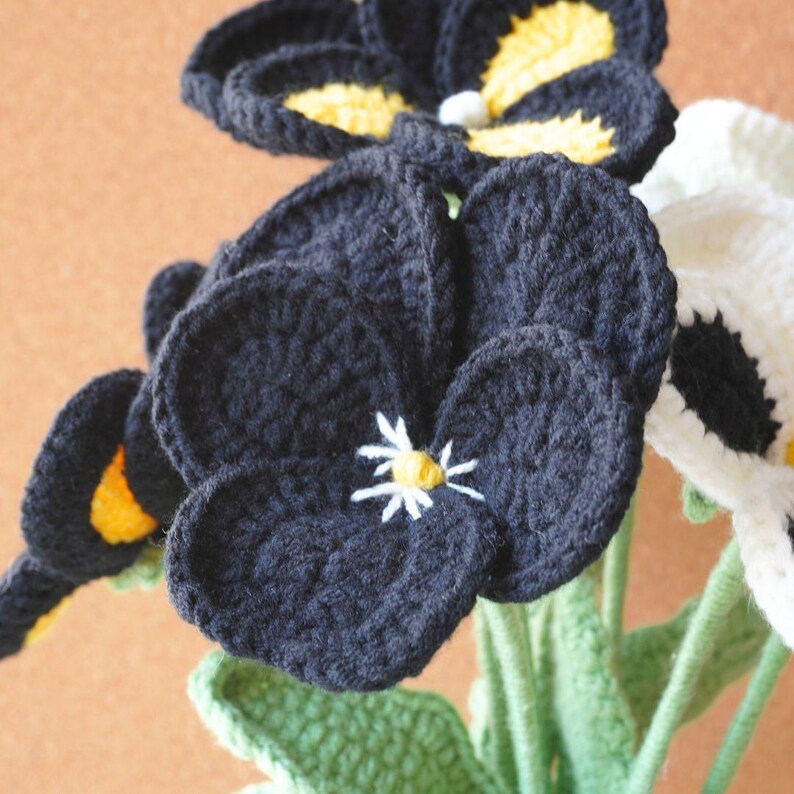 Pansy Flower Crochet Pattern, Crochet Flower Bouquet Pattern, Crochet ...