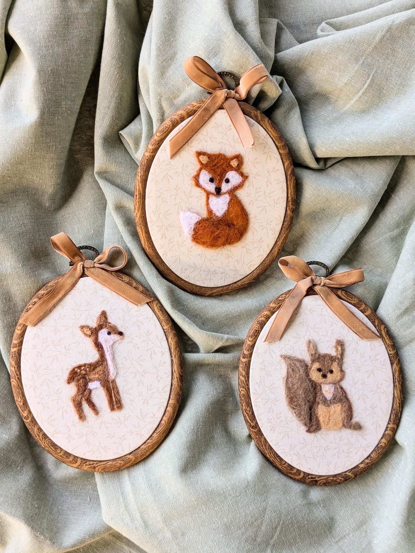 Needle Felted Squirrel Embroidery Hoop: Woodland Animal Nursery Decor ...