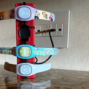 Magicstand Charging Tower for Magicband+ - Etsy