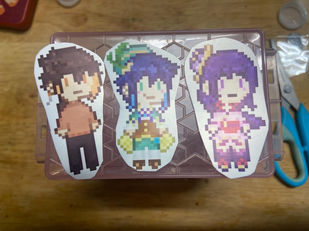 Pegatinas de pixel art de Genshin Impact: Venti, Raiden Shogun, Zhongli ...