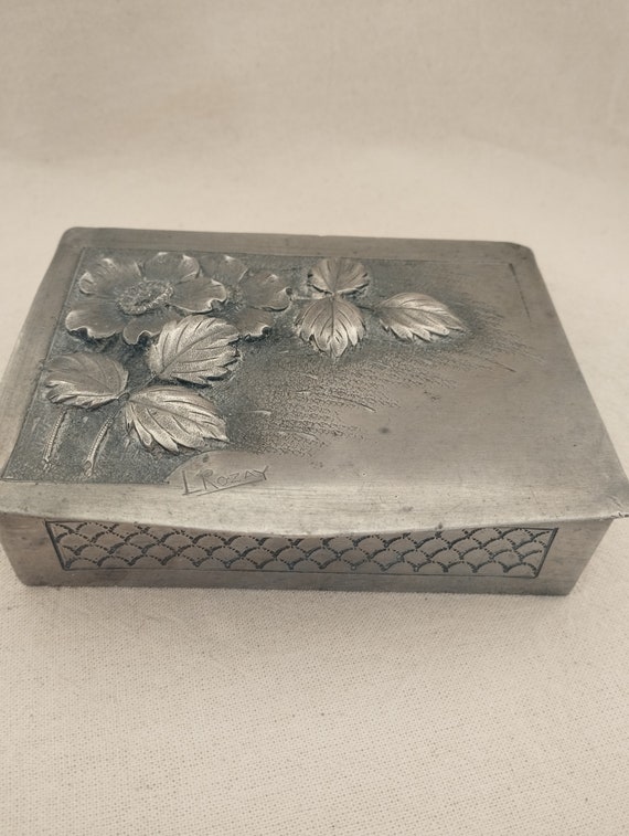 Tin jewelry box signed L. Rozay (1920) - Gem