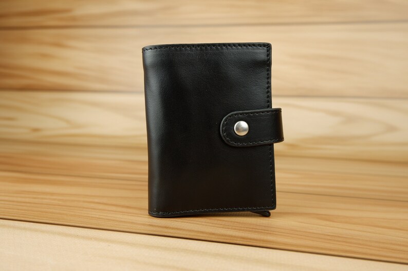 AirTag Leather Wallet Mechanical Card Holder With RFID Protection Cash ...