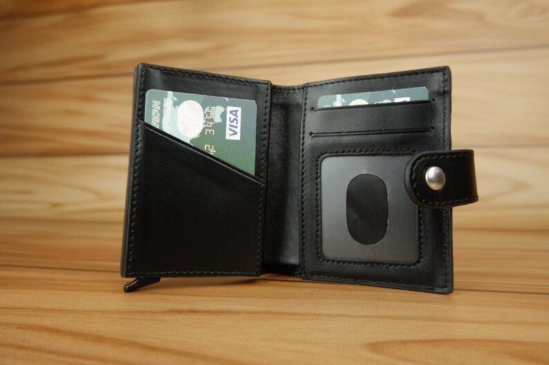 AirTag Leather Wallet Mechanical Card Holder With RFID Protection Cash ...