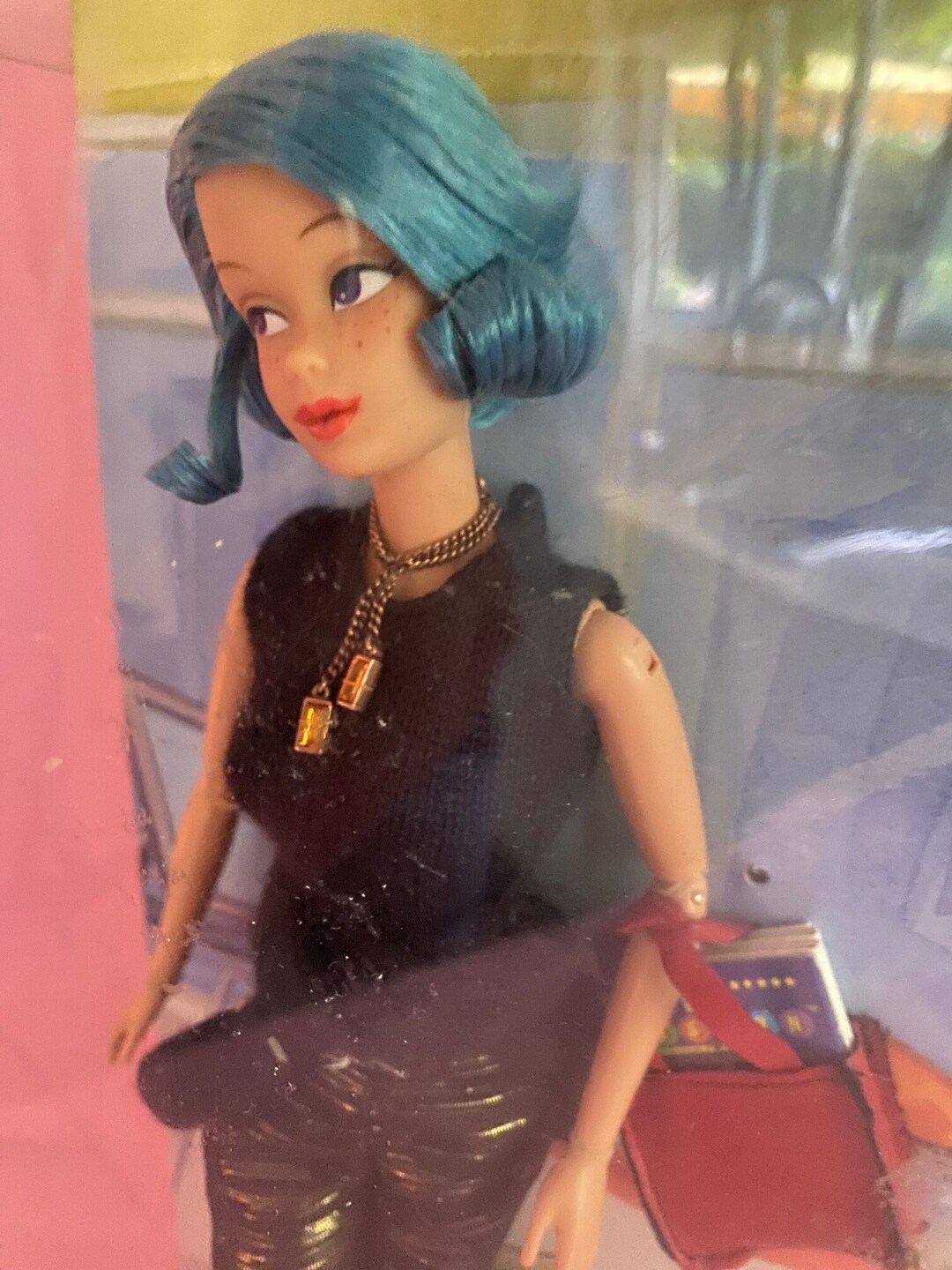 Barbie Modern CIRCLE MELODY Production Assistant New NIB Blue Hair ...