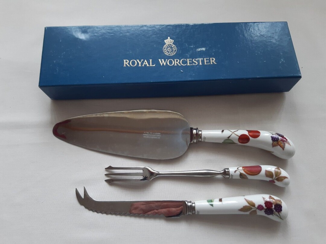 Royal Worcester Vintage Evesham Gold Design Pie Server Cake Fork ...