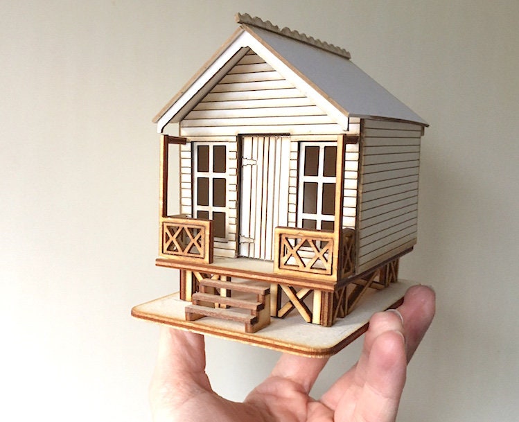 Beach Hut Model Readymade Quarter Scale 1/48 Dollhouse - Etsy