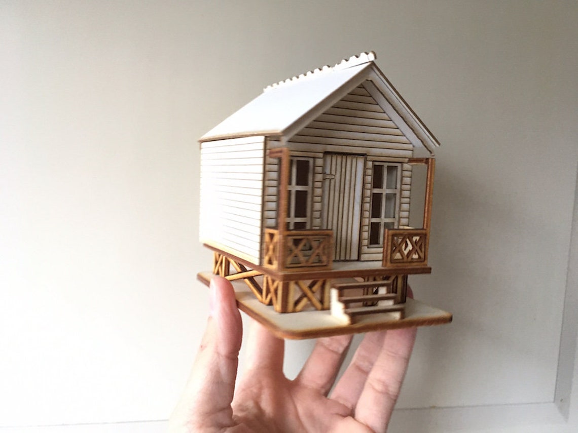 Beach Hut Model Readymade Quarter Scale 1/48 Dollhouse - Etsy