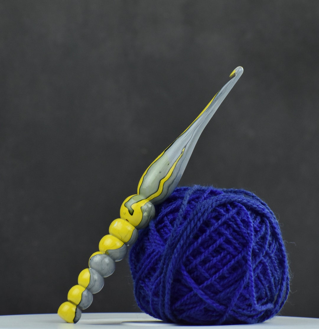 Handmade Wooden Crochet Hook for Knitting and Crocheting Yarn Knitting ...