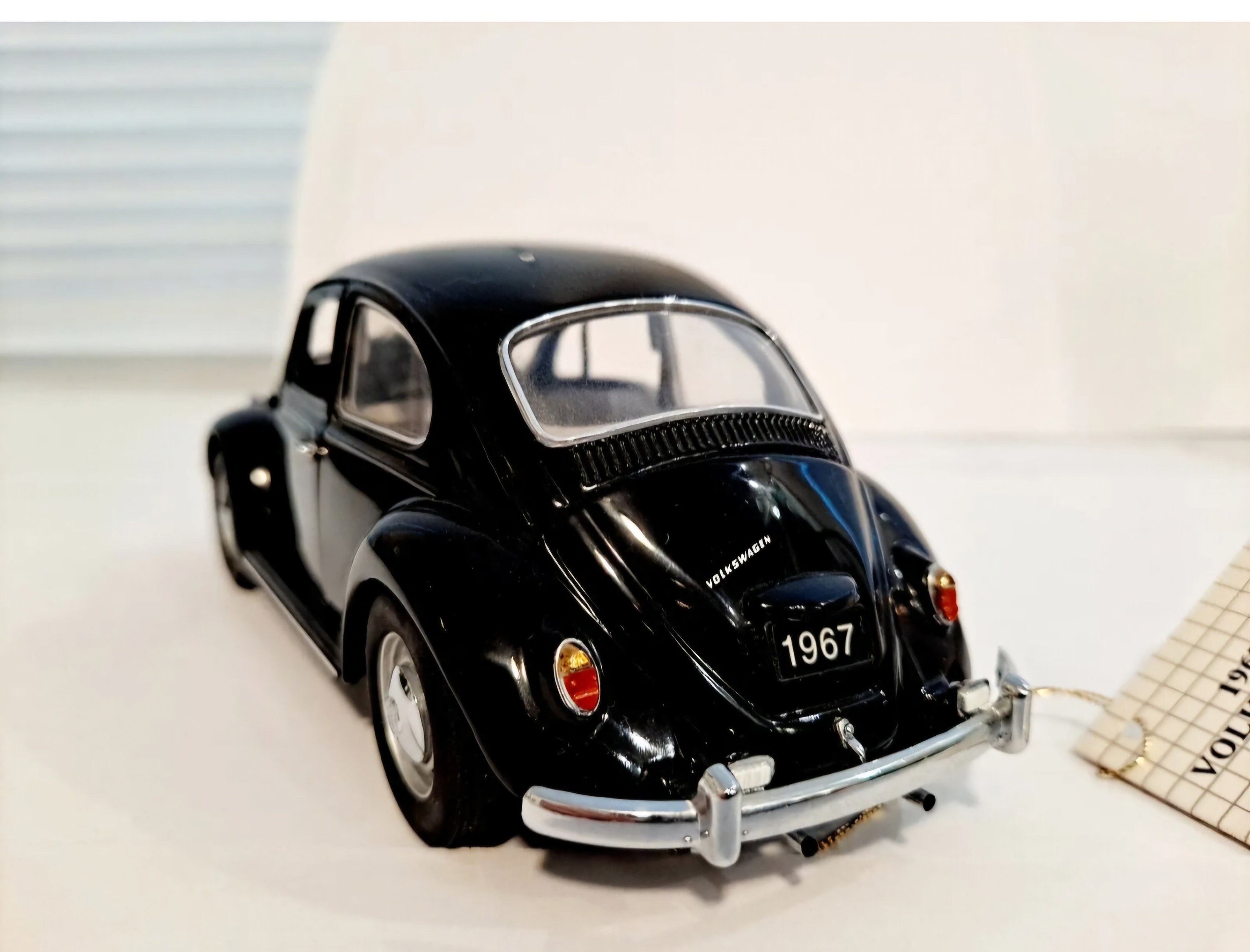 The LIMITED EDITION Volkswagen Beetle Collector's Set, 1:24, franklin ...