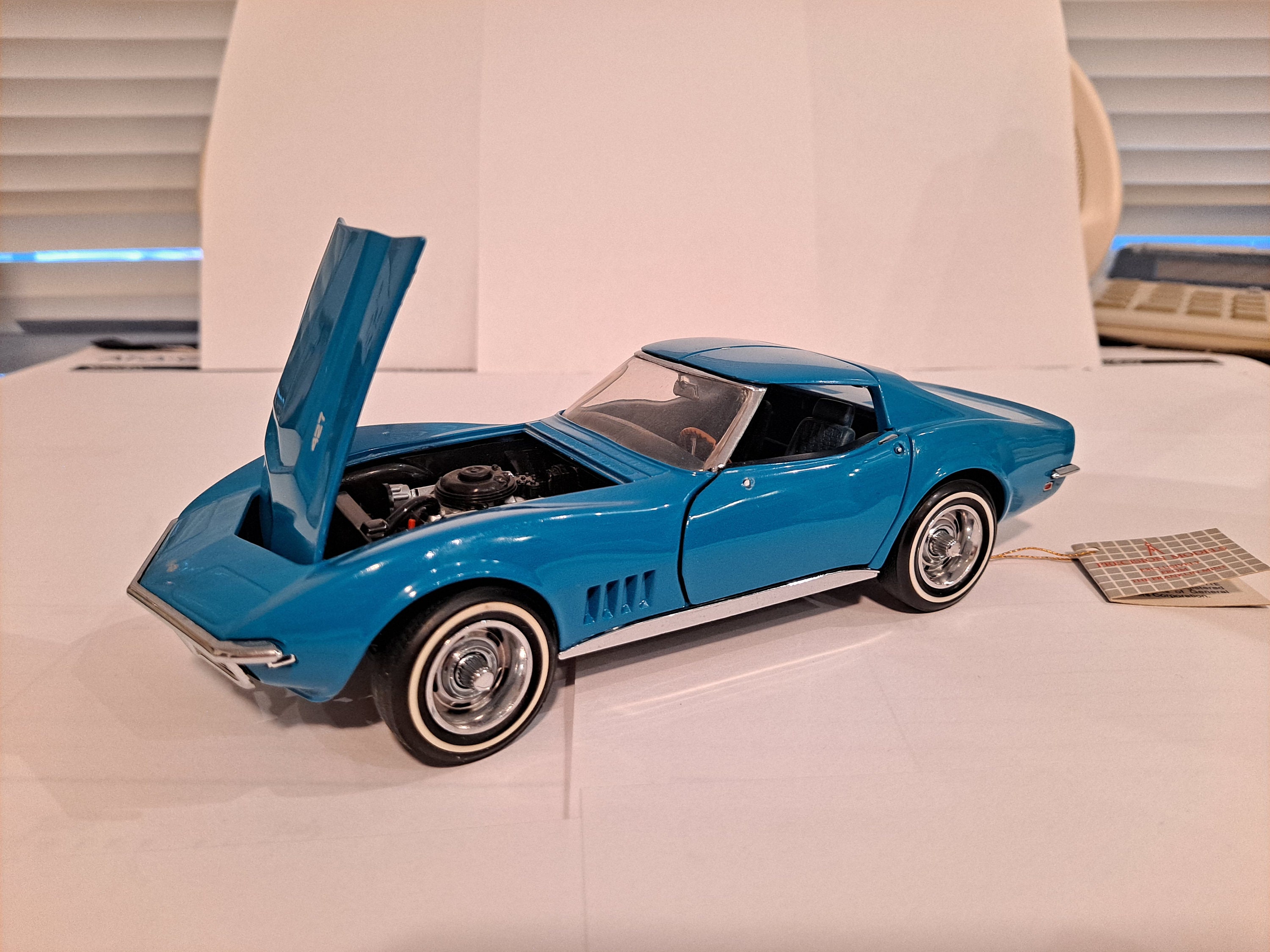 Franklin Mint 1968 Chevrolet Corvette, 1:24, Turquoise Blue, W/original ...