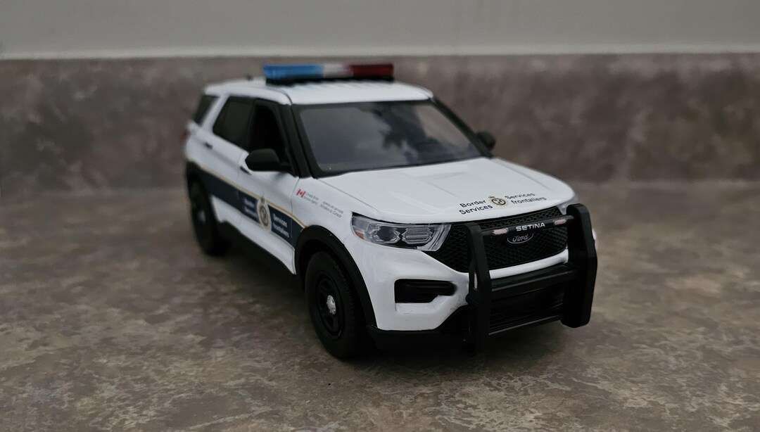Custom 1/24 Scale CBSA Police Style Explorer Diecast Lights and Sounds ...