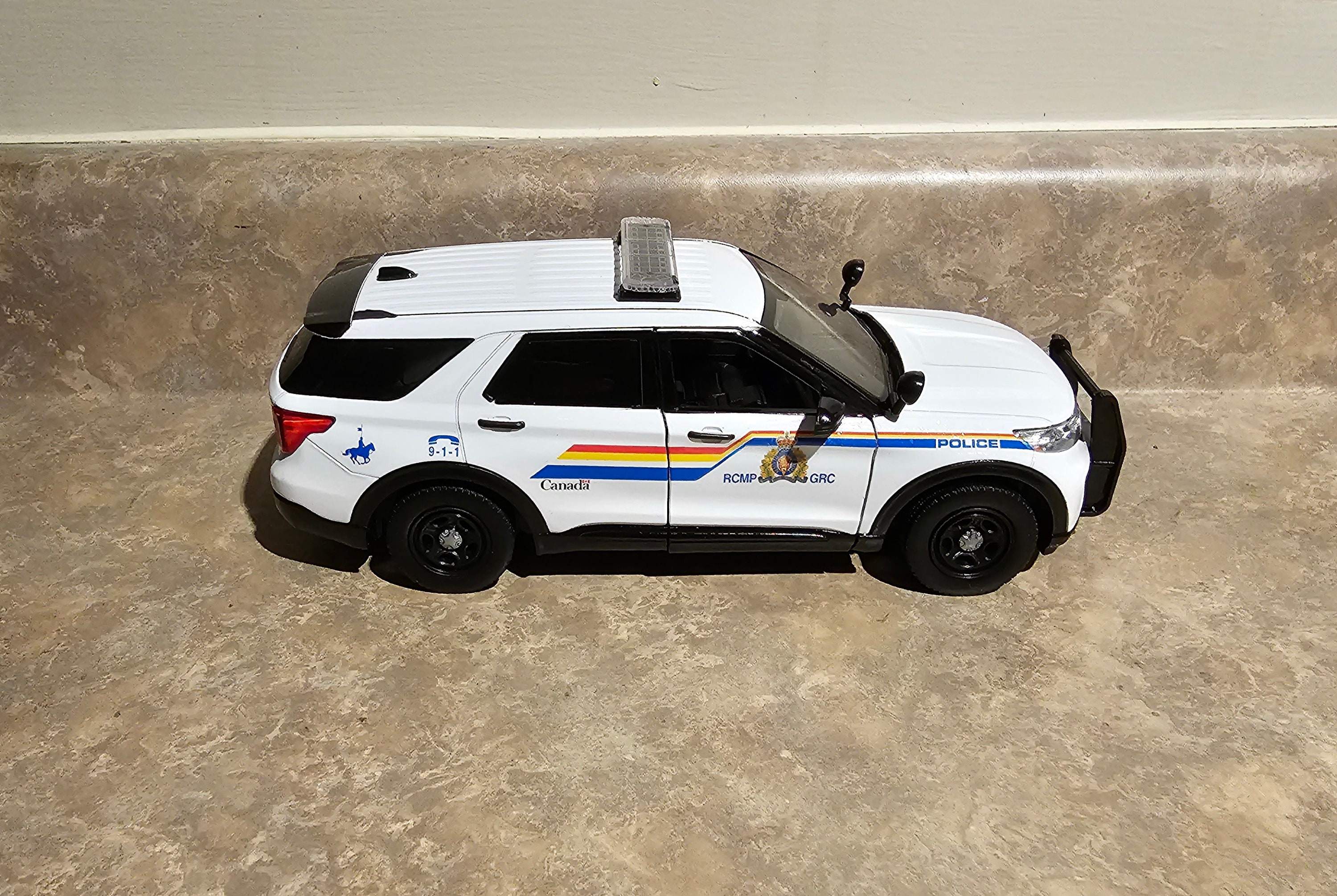 Custom 1/24 Scale RCMP Police Diecast - Etsy