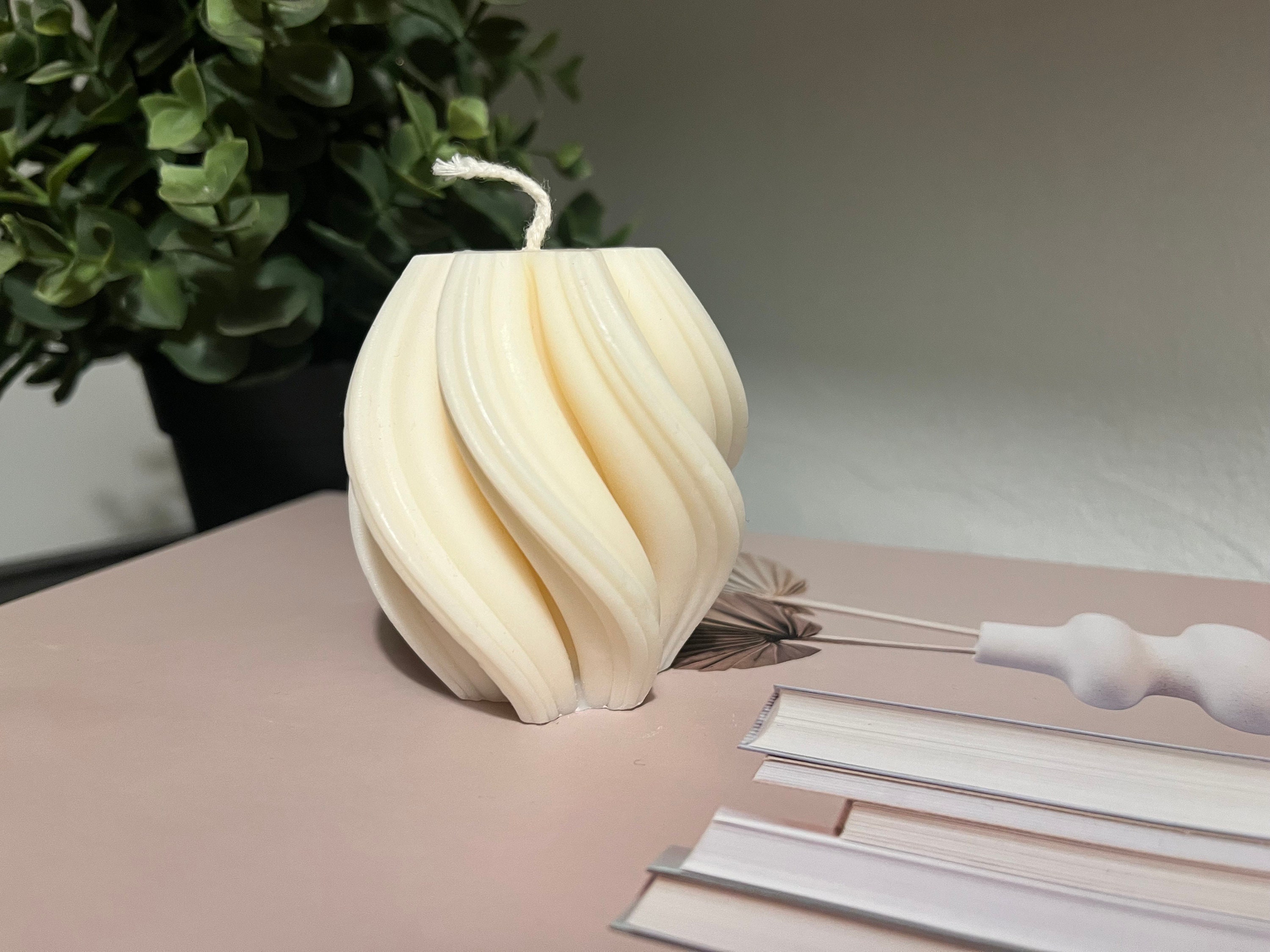 Set Swirl Candles Decorative Candles Home Décor Pillar - Etsy UK