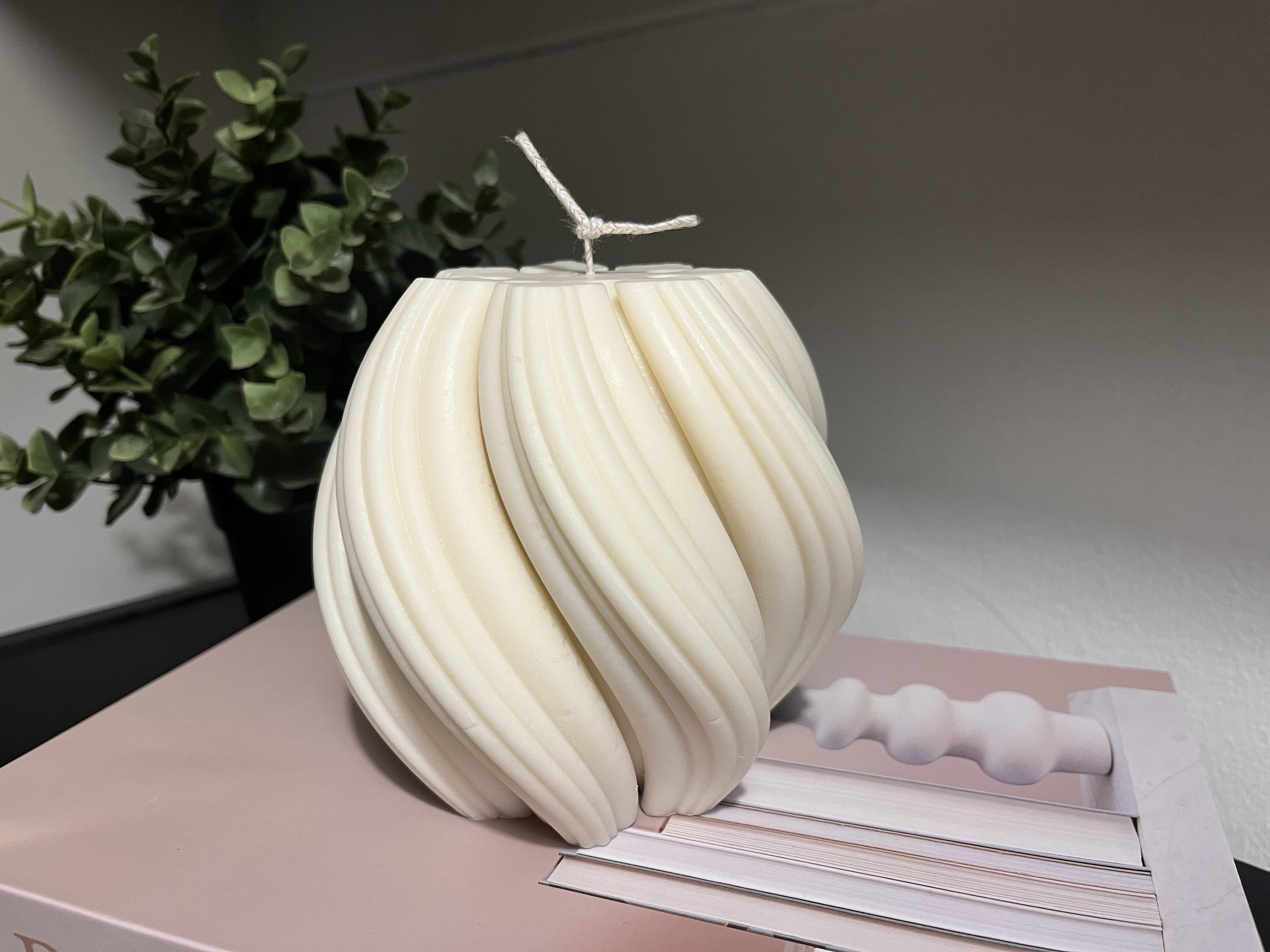 Set Swirl Candles Decorative Candles Home Décor Pillar - Etsy UK