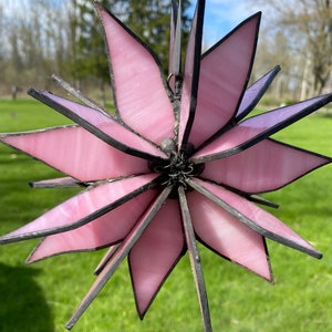 Spinning Flower - Etsy