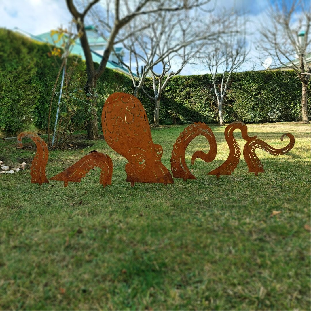 Kraken Metal Garden Sculpture Nautical Octopus Lawn Decor - Etsy