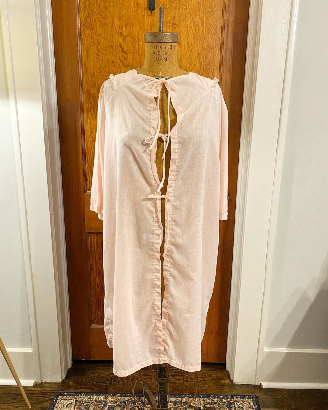 Vintage Dainty Pink Robe - Etsy