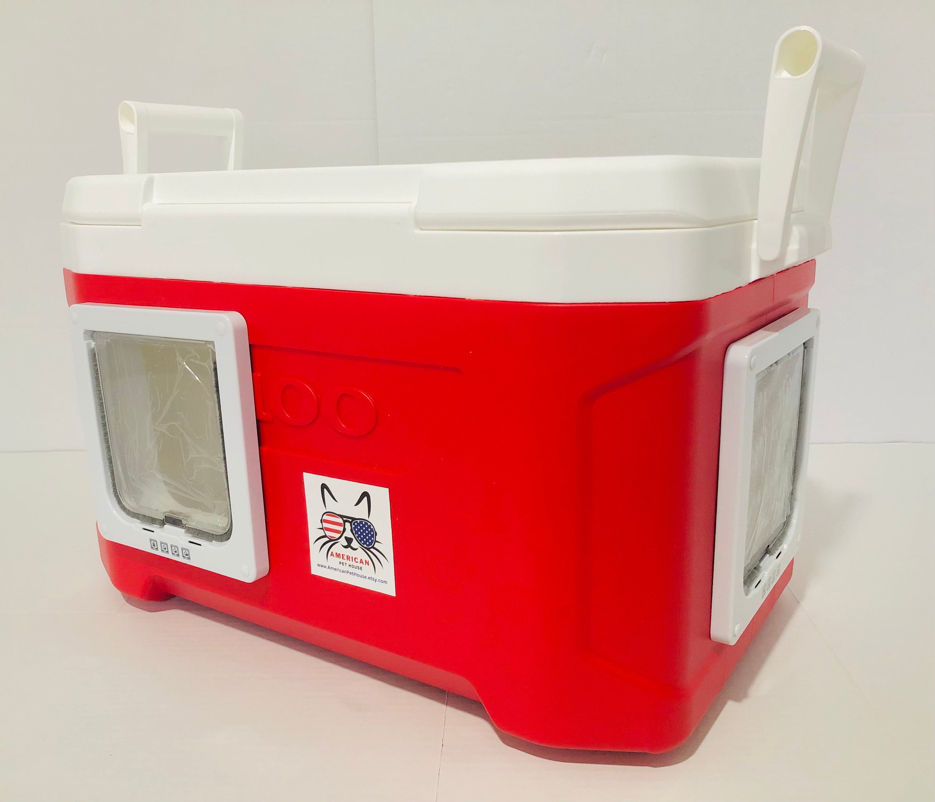 Indoor Outdoor Cat Shelter - Igloo Cat House With Two Doors - Feral Cat ...