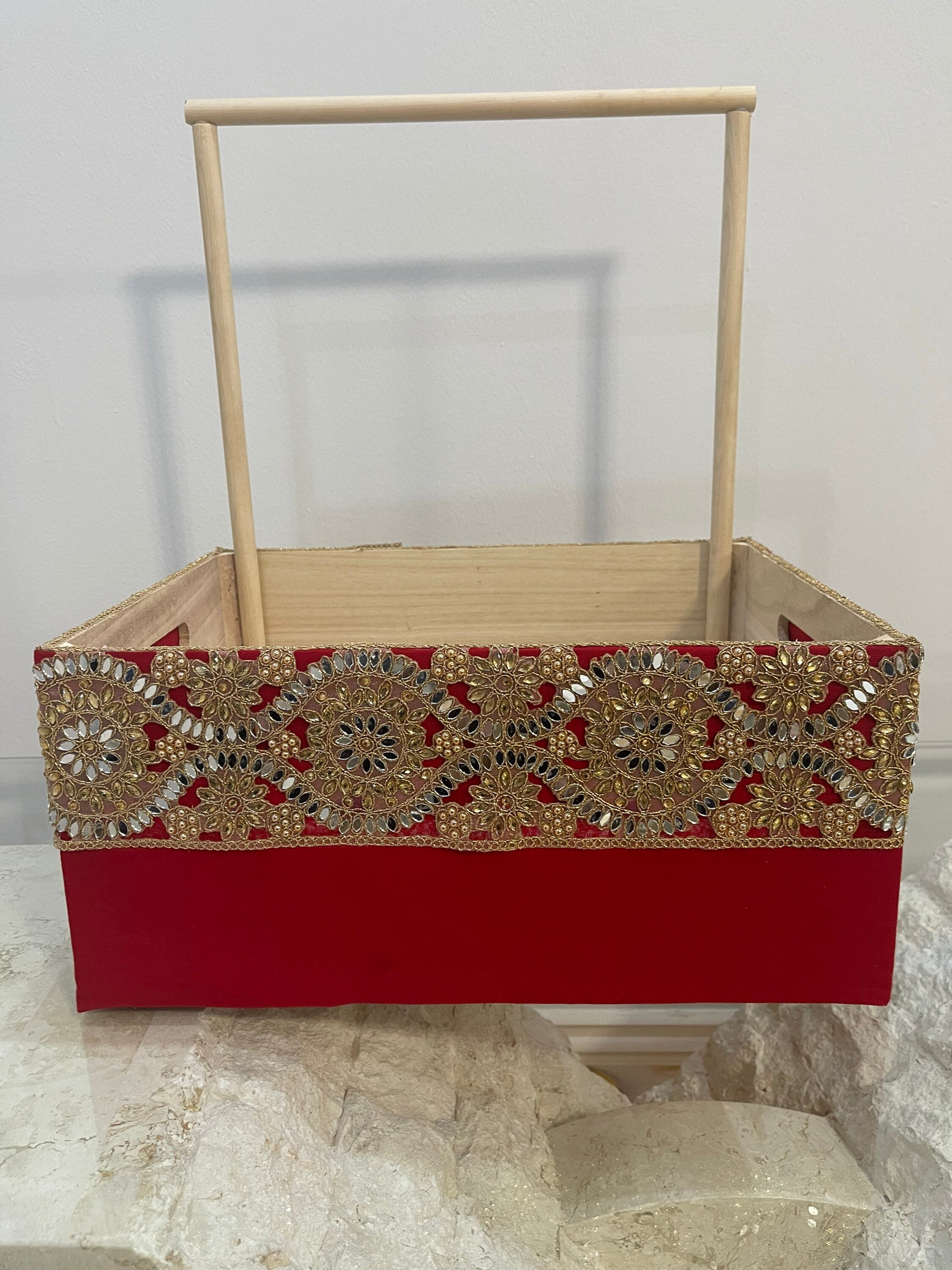 Chunni Hamper HEAVY BORDER - Etsy