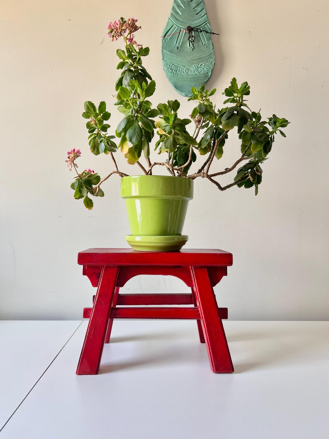 Red Lacquer Plant Stand Bench, Vintage - Etsy