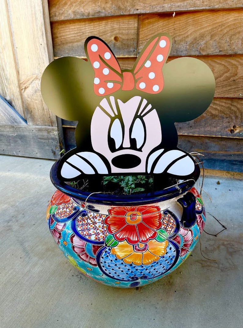 Peeking Mickey Mouse Yard Sign Peeking Minnie Yard Decor - Etsy
