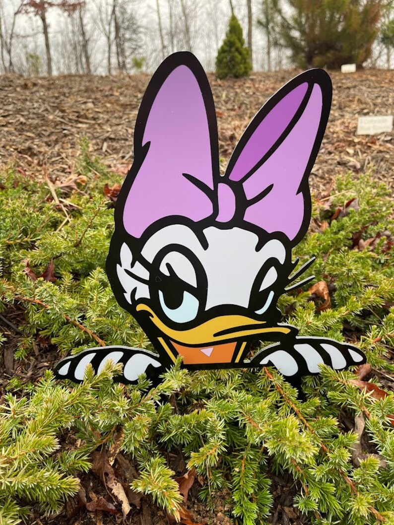 Peeking Donald Duck Yard Sign Peeking Daisy Duck Yard Decor - Etsy