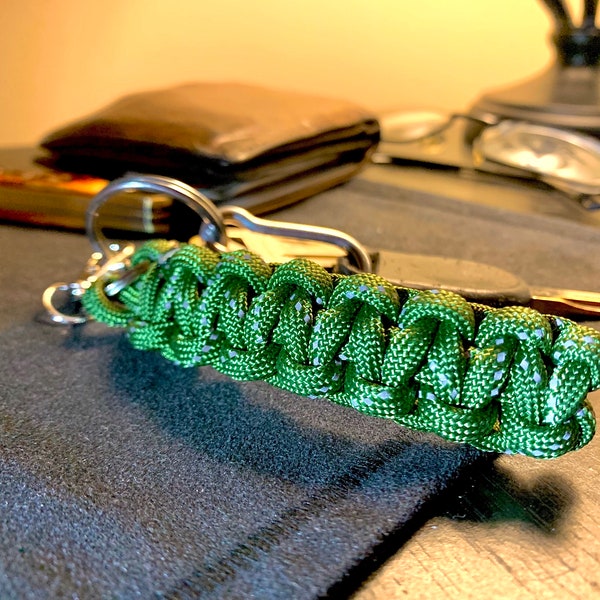 Paracord Keychain - Etsy