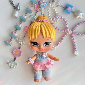 Bratz Babyz Runwayz Cloe Bag Charm | Bratz Charm Keychains | Baby Bratz ...